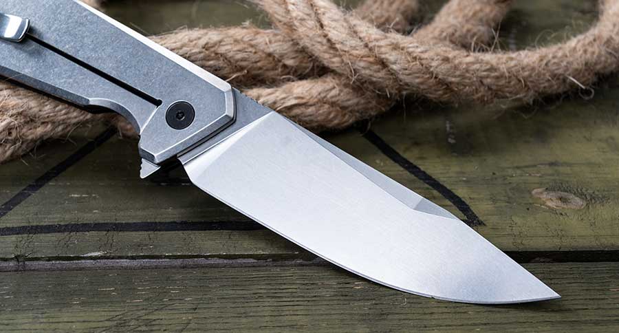 5 Practical Pocket Knife Uses for When You're in a Pinch - Outdoor ...