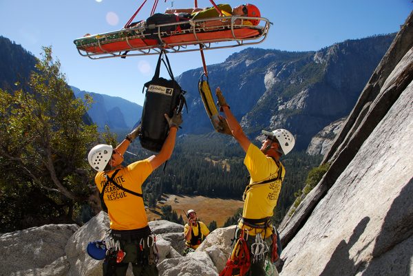 National Parks Safety Tips For Photographers - Outdoor Enthusiast ...