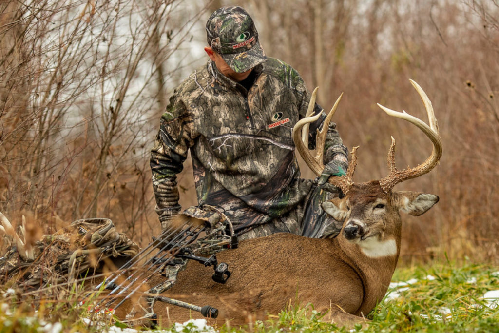 5 Ways to Totally Screw Up Hunting the Deer Rut - Outdoor Enthusiast ...