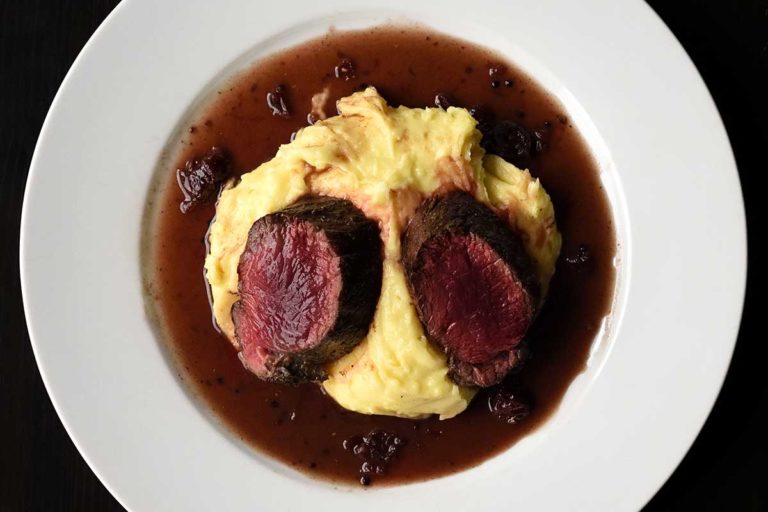 5 Ways to Tell You Cooked Your Venison Right - Outdoor Enthusiast ...