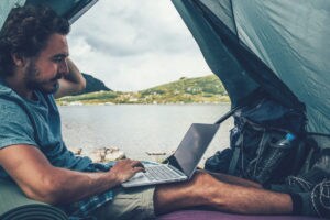 How to Do Remote Work From Your Campsite - Outdoor Enthusiast Lifestyle ...