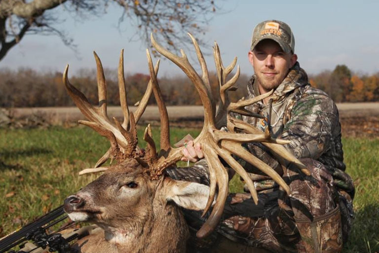 The Luke Brewster Buck: The Archery Non-Typical World Record - Outdoor ...